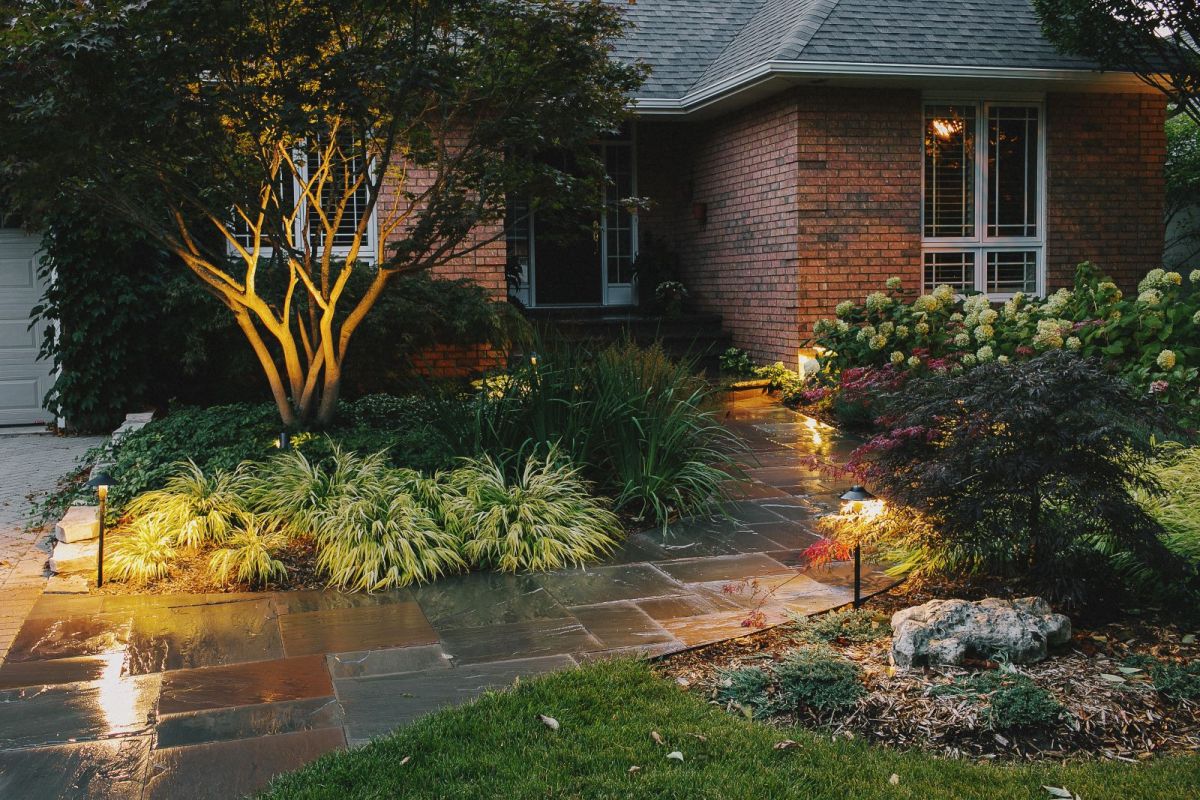 How to Spruce Up Your Spring Garden - Your Niagara Home